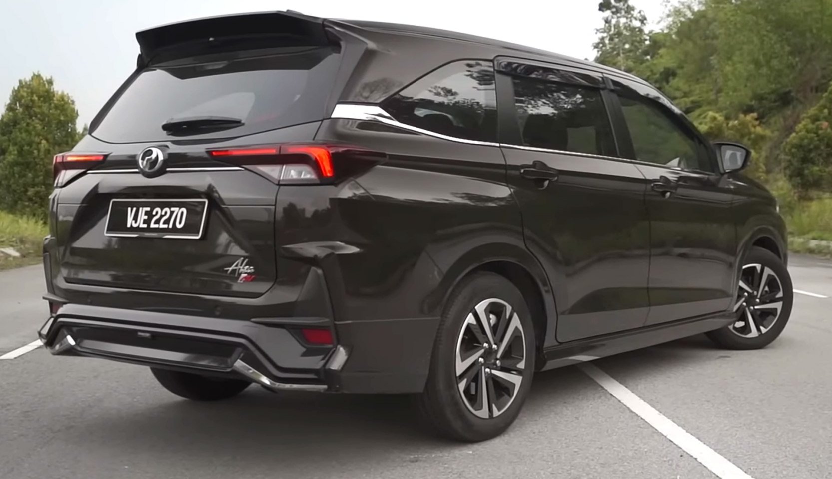 Perodua Alza technical specifications and fuel economy